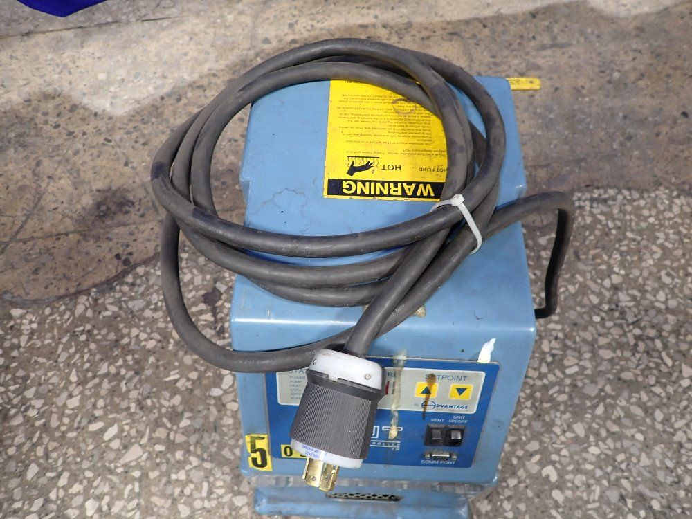 Used Advantage Temperature Controller | HGR Industrial Surplus