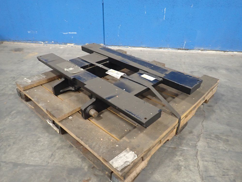 Used Voss Forklift Mast Carriage | HGR Industrial Surplus