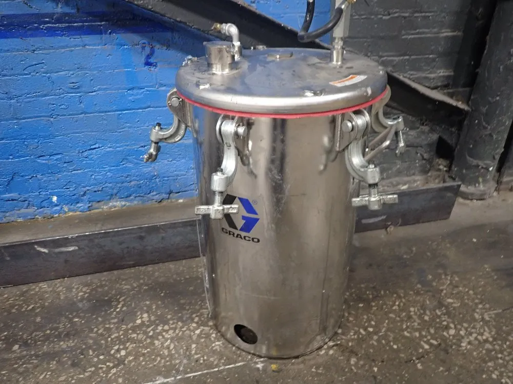 Used Graco Lubrication Station | HGR Industrial Surplus