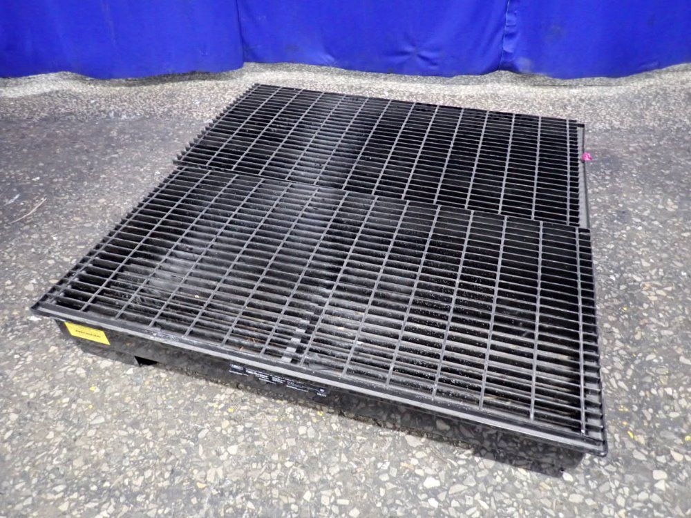 Used Pig Steel Contamination Pallet | HGR*24