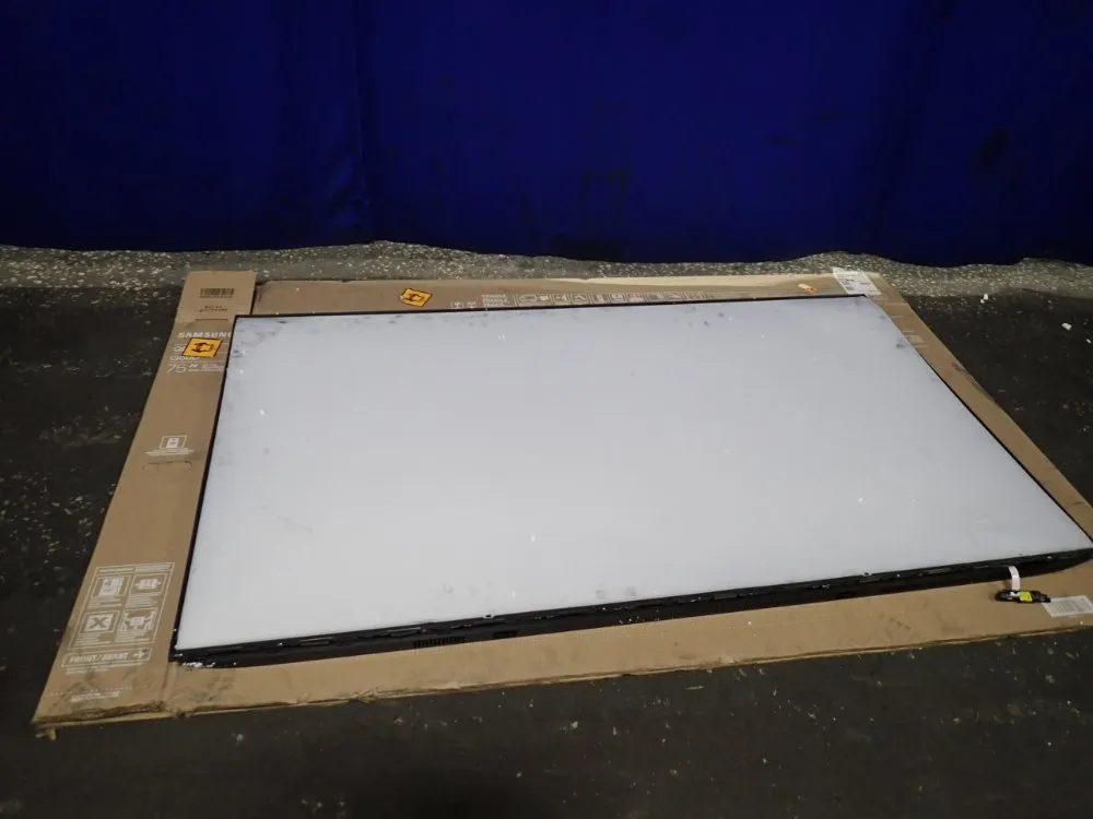 Samsung 75" Flat Screen Television | HGR*24