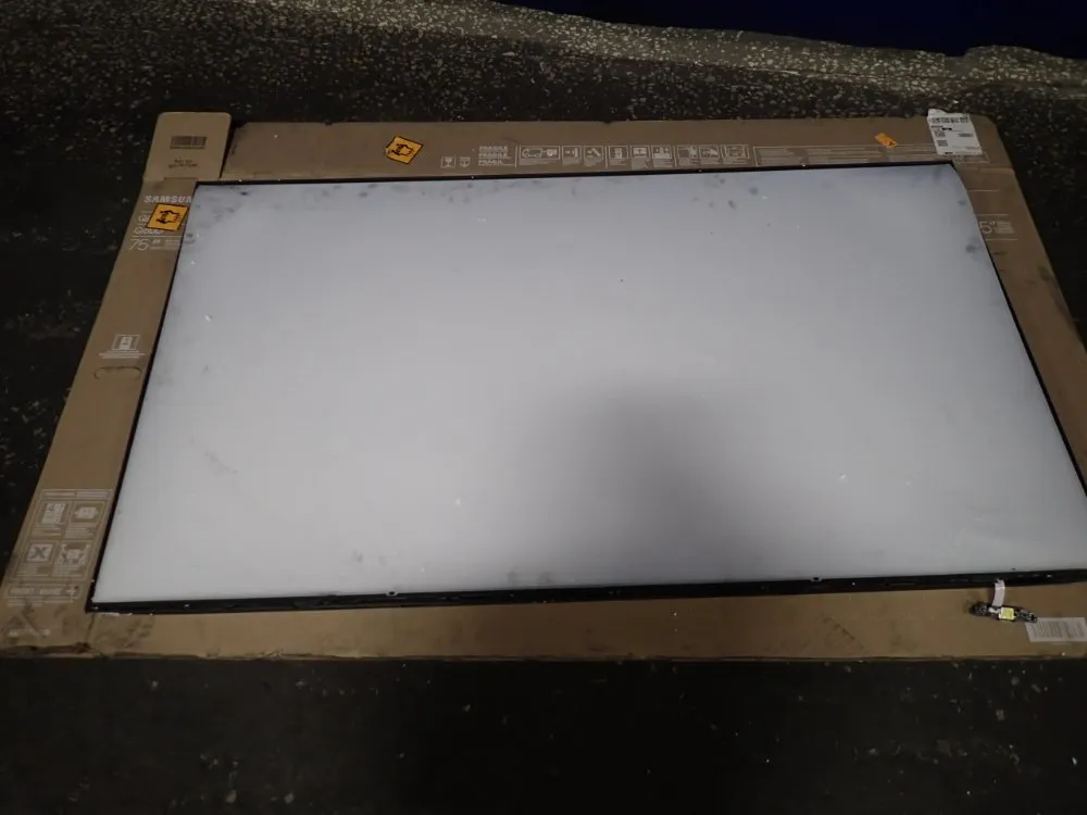 Samsung 75" Flat Screen Television | HGR*24