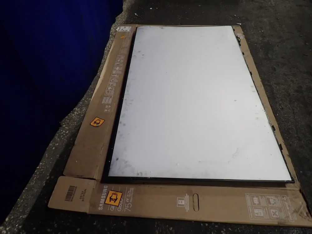 Samsung 75" Flat Screen Television | HGR*24