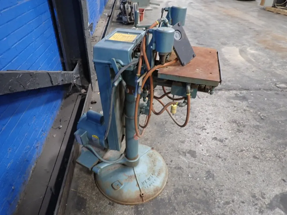 Newton Mfg Co Horizontal Boring Machine - B100 | HGR*24
