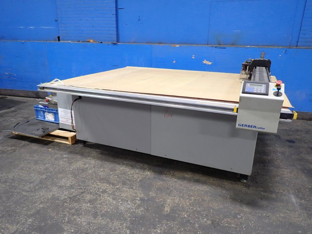 Gerber 96" X 75" Cutting Table | HGR*24