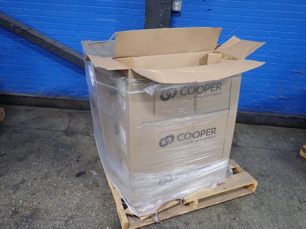 Cooper 250 Watts Light Fixture - Ovz25sw43eu1229 | HGR*24