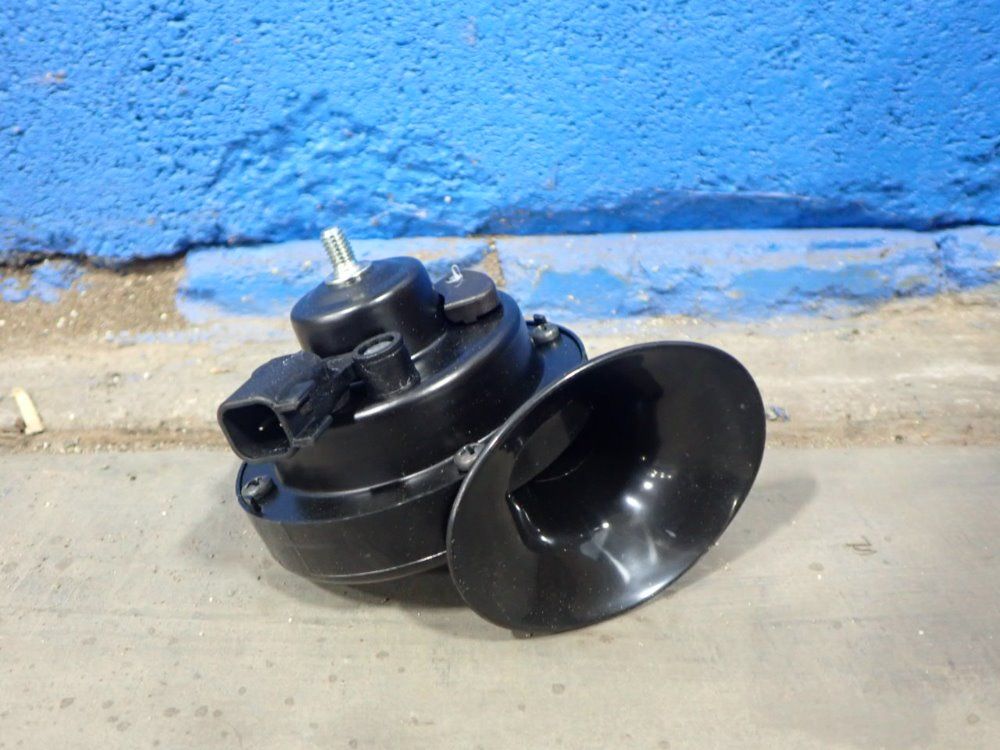 Used Seger 12v Electric Horn (high) | HGR*24