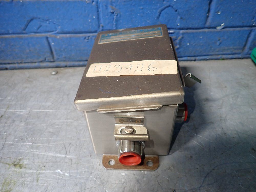 Used Delta Controls Electrical Cabinet | HGR Industrial Surplus