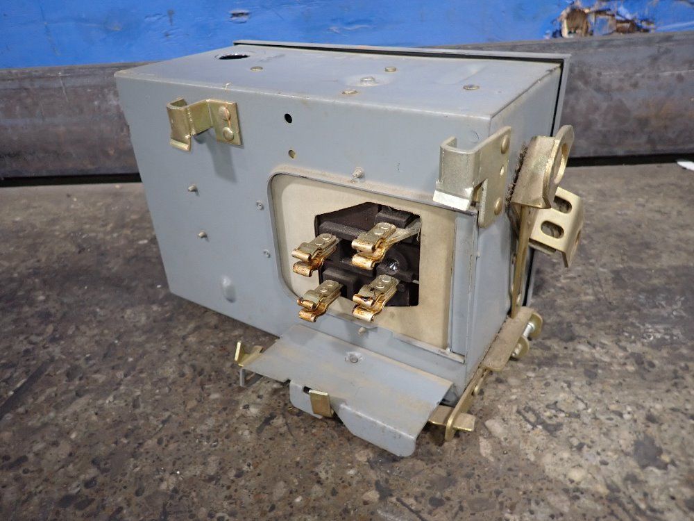 Used Square D Bus Plug | HGR Industrial Surplus