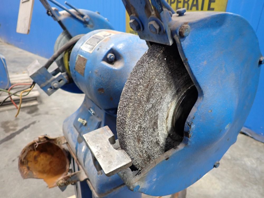 Used Black & Decker Bench Grinder | HGR Industrial Surplus