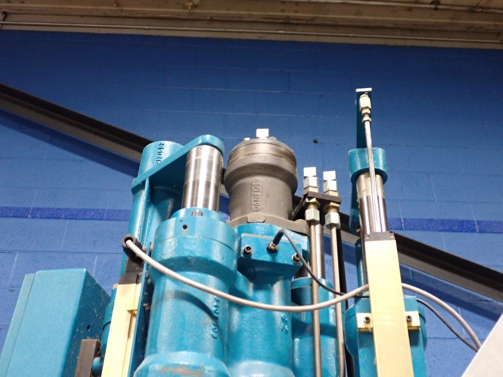 Used Boy Injection Molder | HGR*24