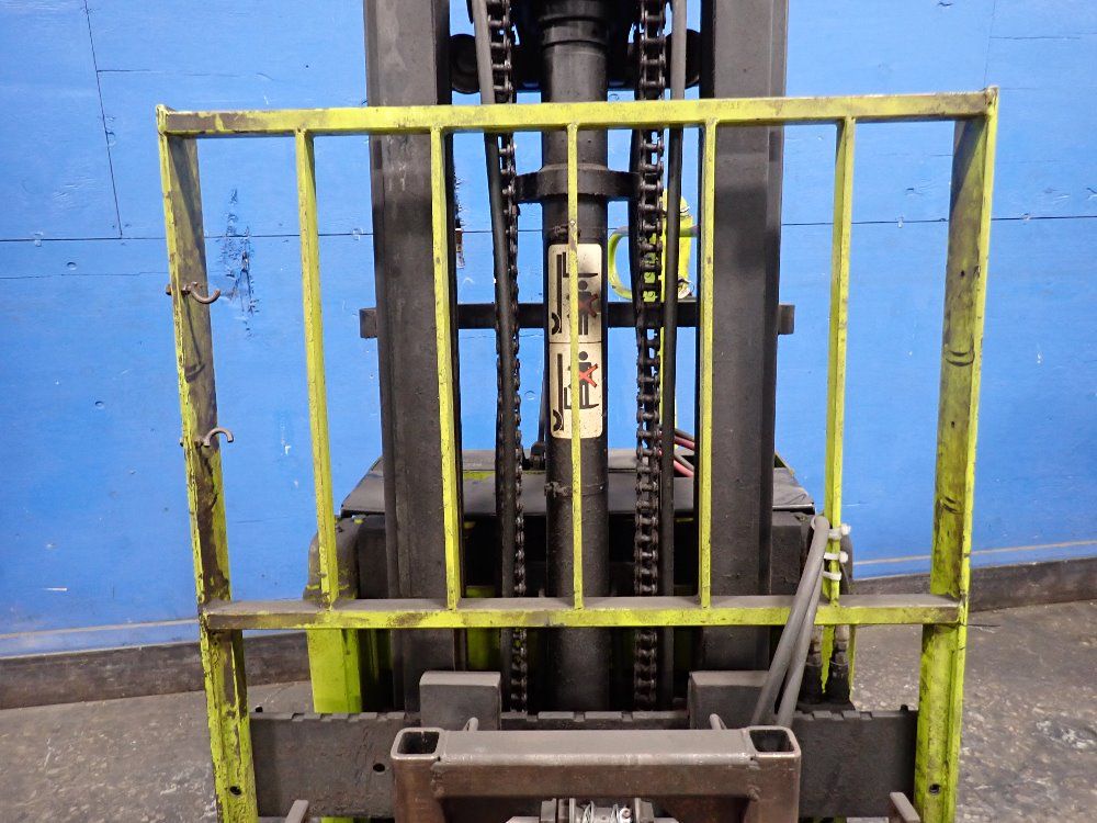 Used Clark Straddle Lift | HGR Industrial Surplus