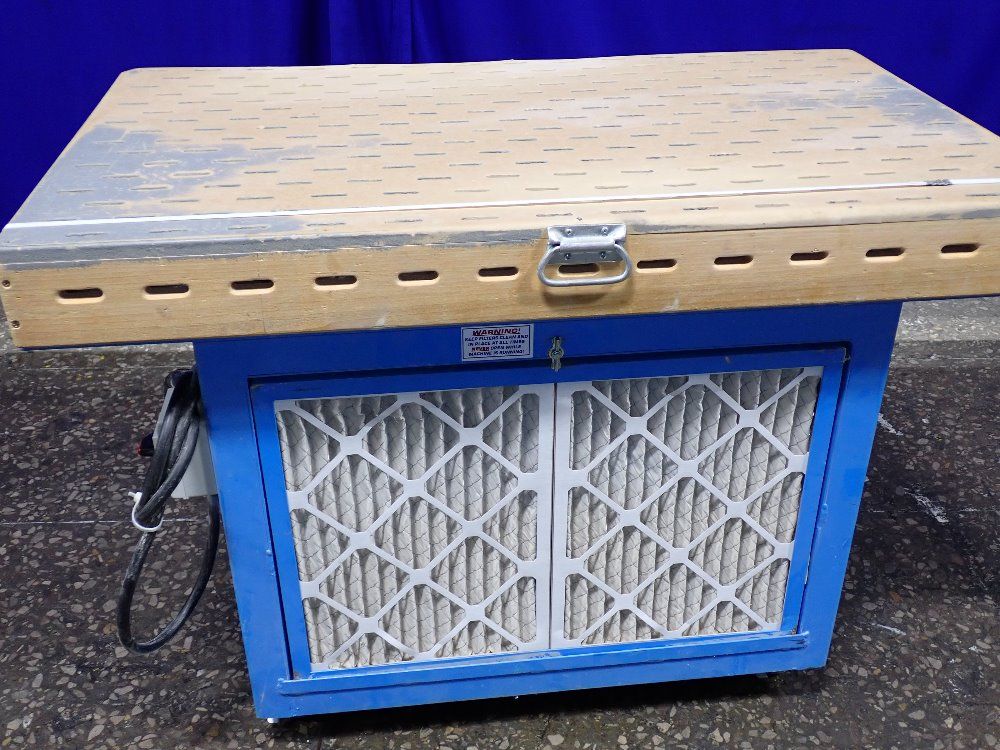 Used Denray Downdraft Table | HGR Industrial Surplus
