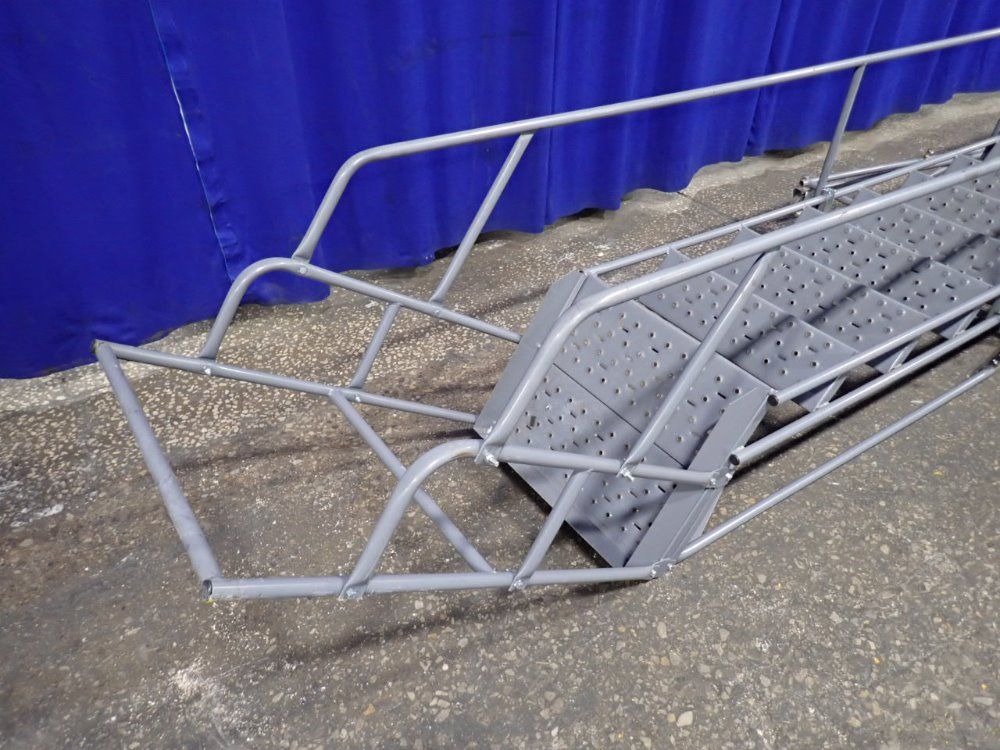 Used Step Ladder | HGR*24