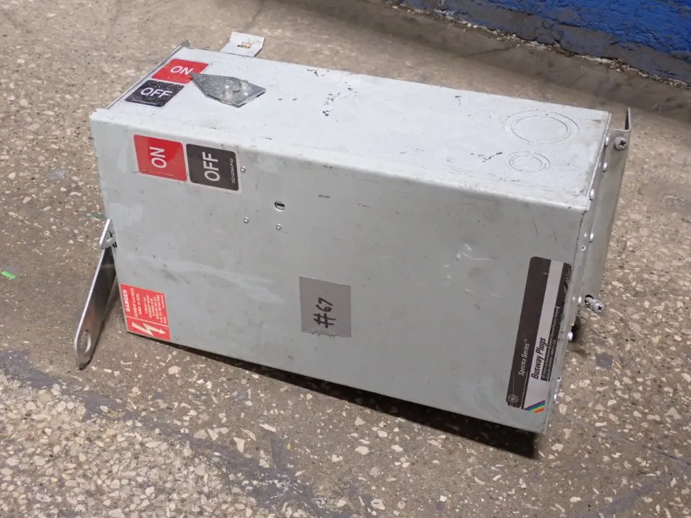 Used General Electric Bus Plug | HGR*24