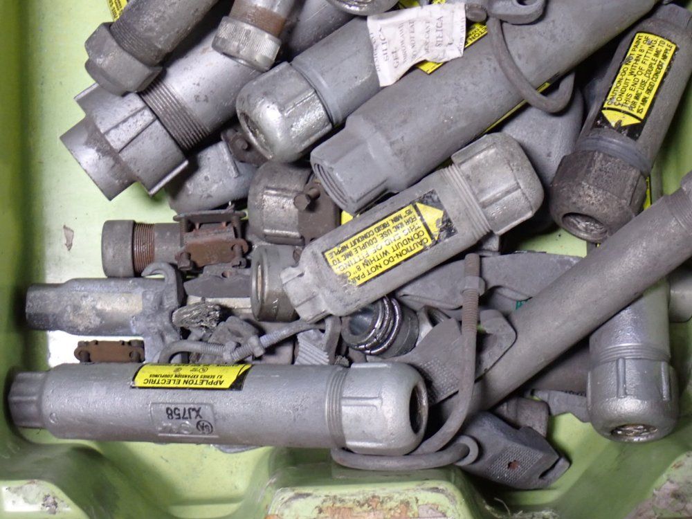 Appleton Electric Expansion Couplings | HGR*24