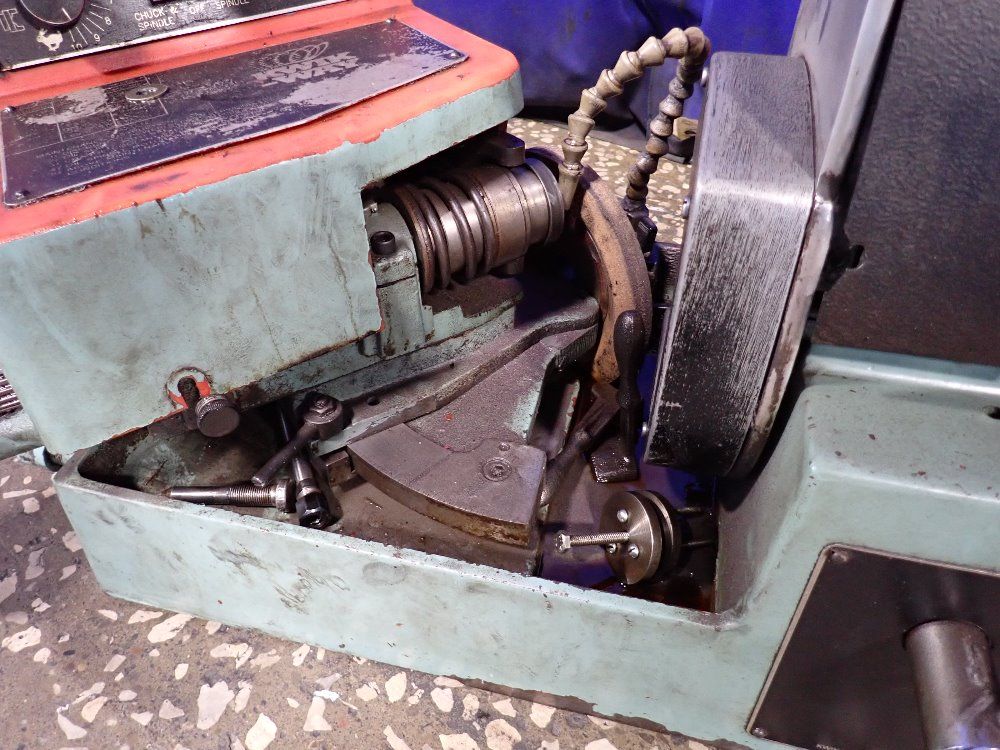 Used Kwik Way Valve Refacer | HGR Industrial Surplus