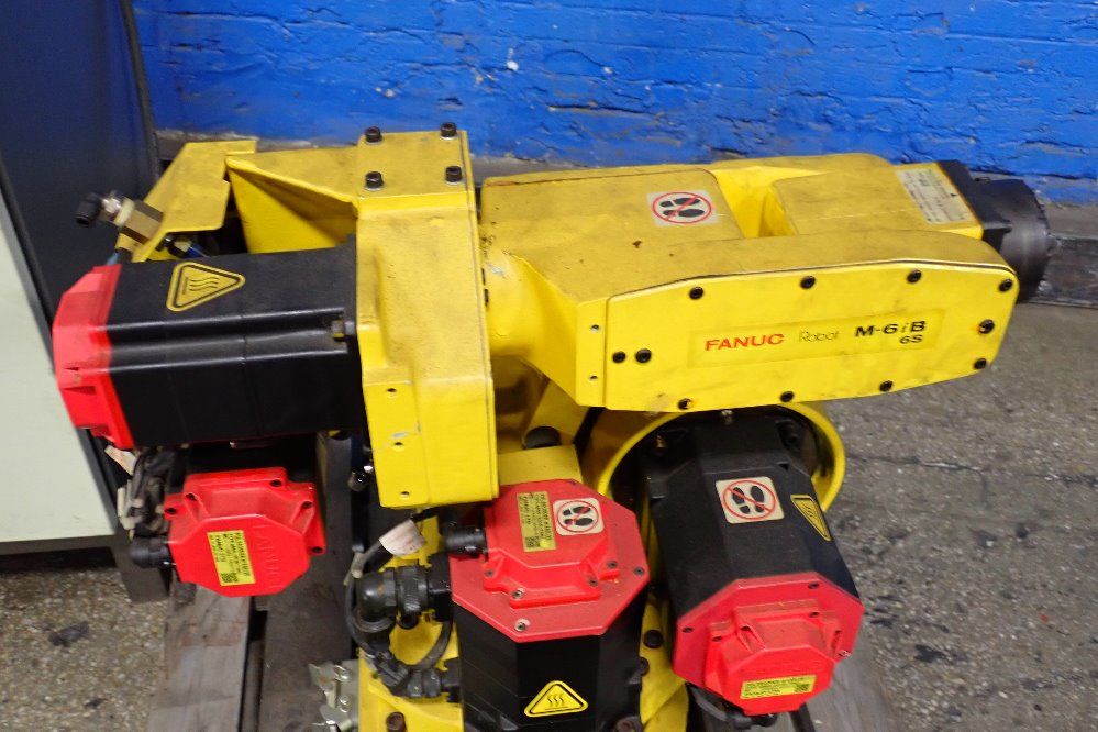 Used Fanuc Robot | HGR Industrial Surplus