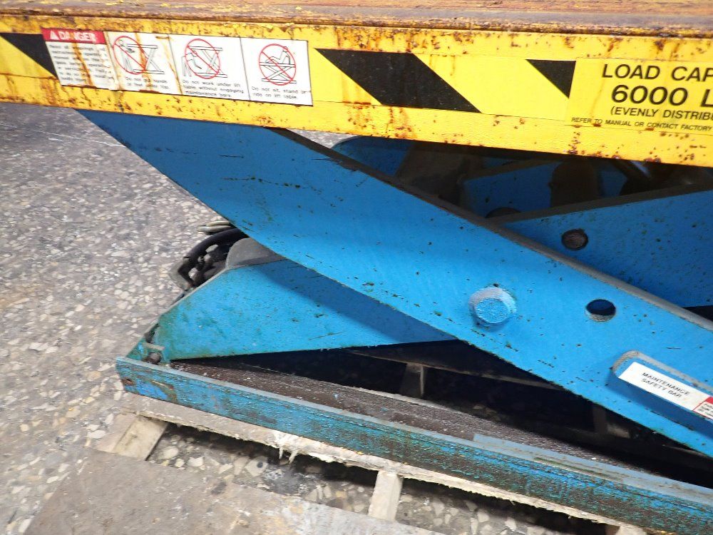 Used Max Lift Table | HGR Industrial Surplus
