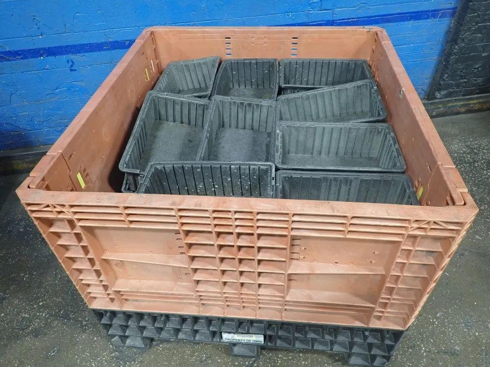 Used Plastic Totes | HGR Industrial Surplus