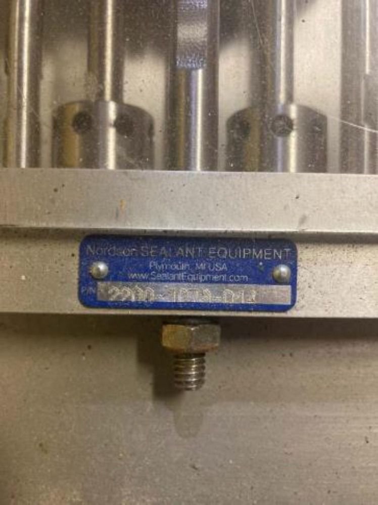 Used Nordson Nordson Servo-flo Dispensing System W/ 2 Graco Pump Systems...