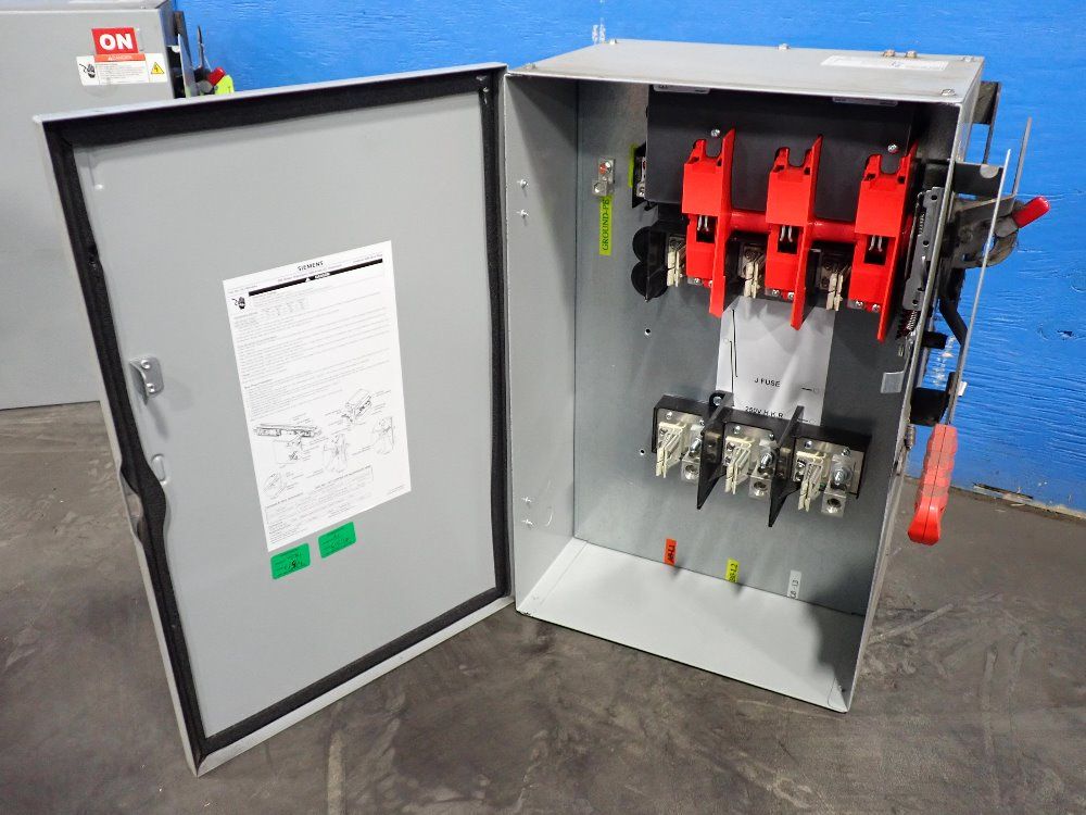 Used Siemens Sentron Fusible Switch Bus Plug | HGR Industrial Surplus