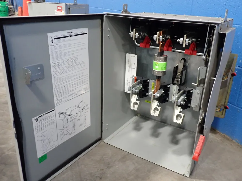 Used Siemens Sentron Fusible Switch Bus Plug | HGR Industrial Surplus