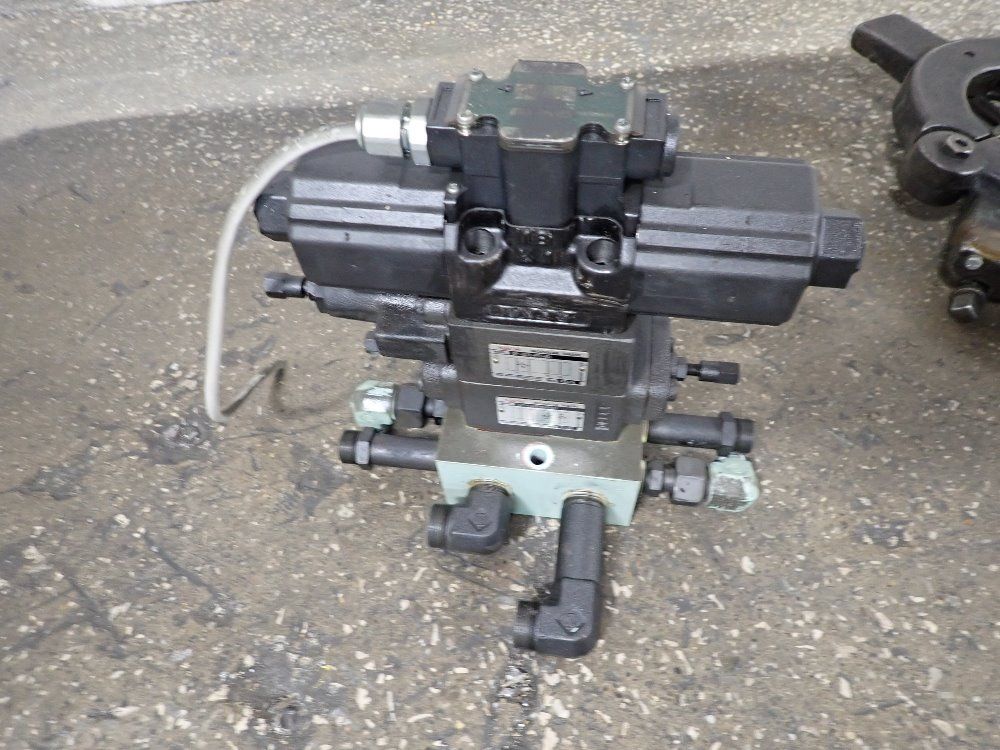 Used Nachi Valve Block | HGR Industrial Surplus