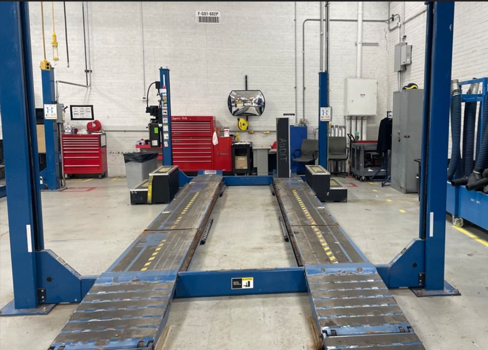 Used Hunter 4 Post Lift | HGR Industrial Surplus