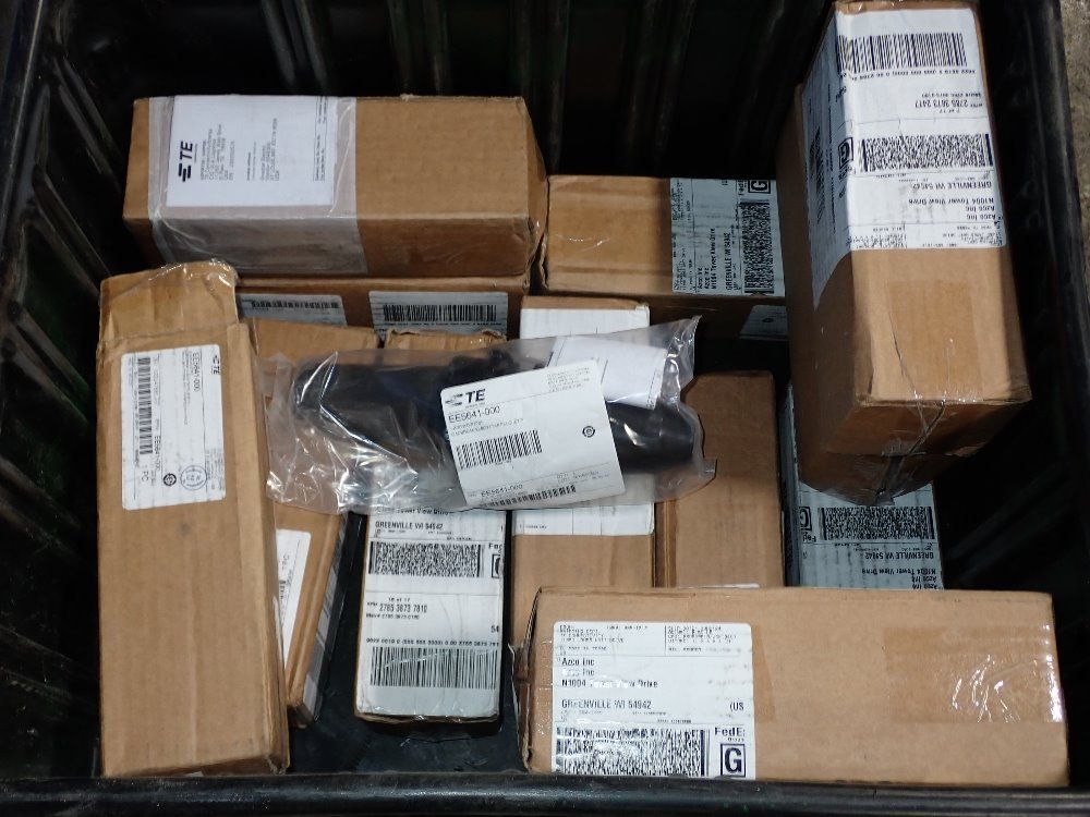 Used Te Connectivity Elbow Tap Plug | HGR*24