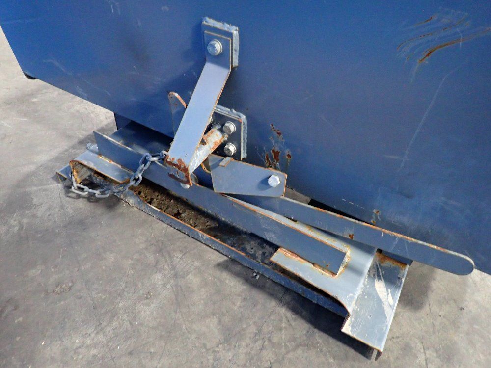 Used Global Industrial Self Dumping Hopper | HGR Industrial Surplus