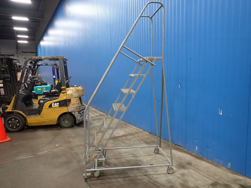 Used Uline Portable Stairs | HGR Industrial Surplus