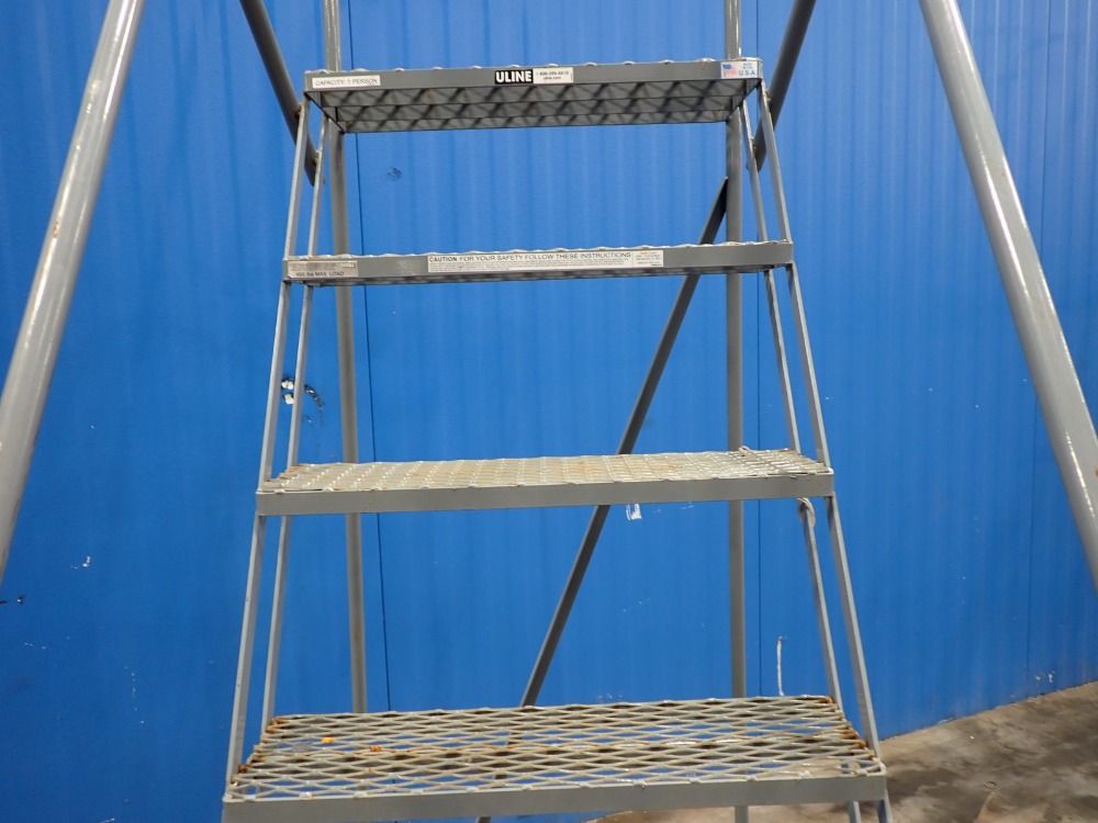 Used Uline Portable Stairs | HGR Industrial Surplus