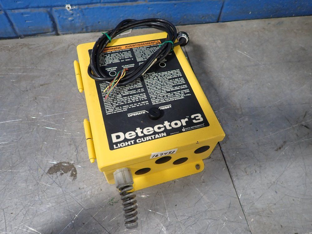 Used Data Light Detector | HGR Industrial Surplus