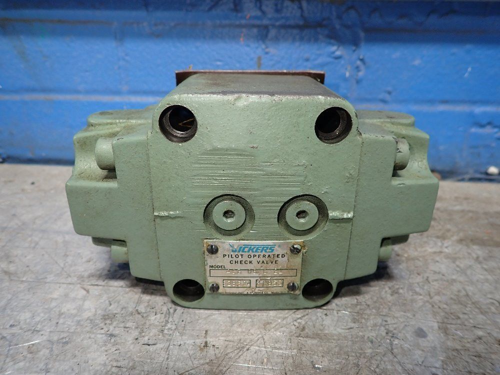 Used Vickers Valve Block | HGR Industrial Surplus