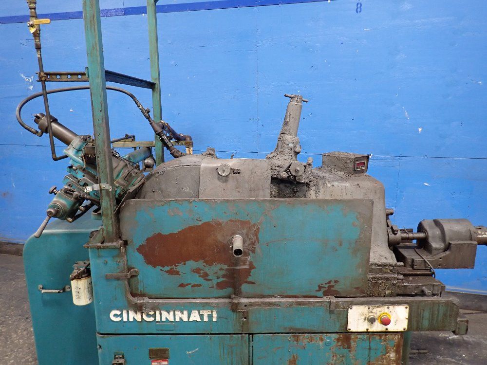 Used Cincinnati Cincinnati Centerless Grinder | HGR Industrial Surplus