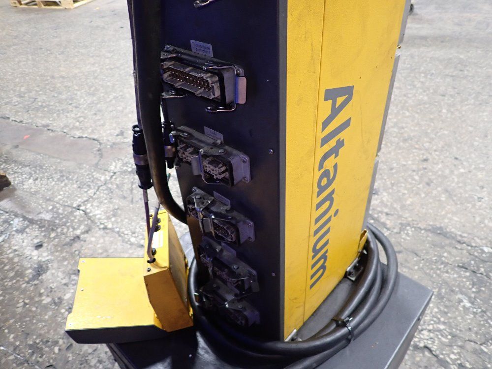 Used Husky Controller | HGR Industrial Surplus