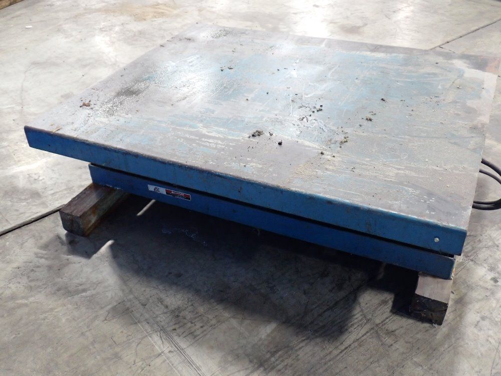 Used Advance Production Tools Lift Table | HGR Industrial Surplus