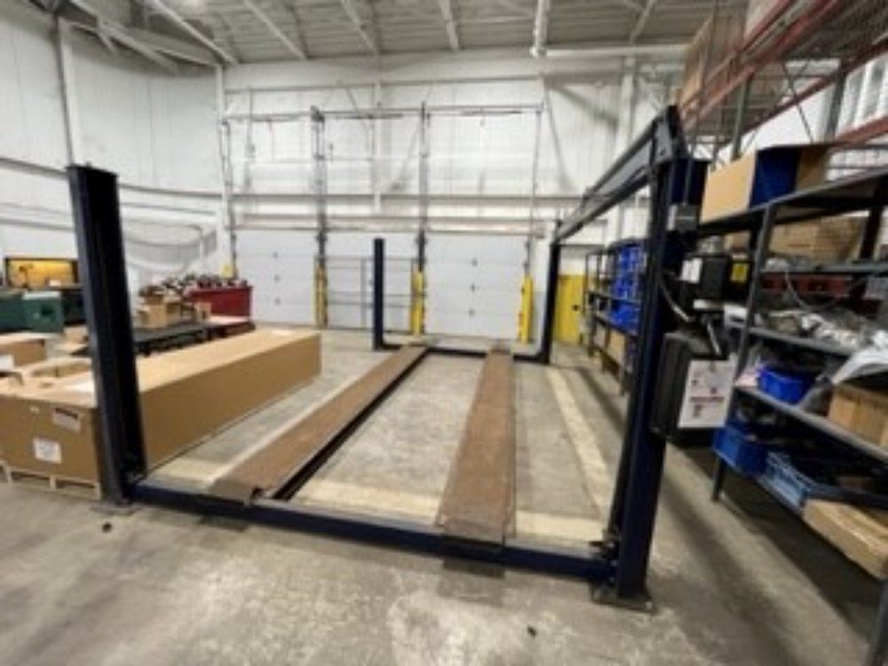 Used Team Lift Inc 4-post Lift | HGR Industrial Surplus