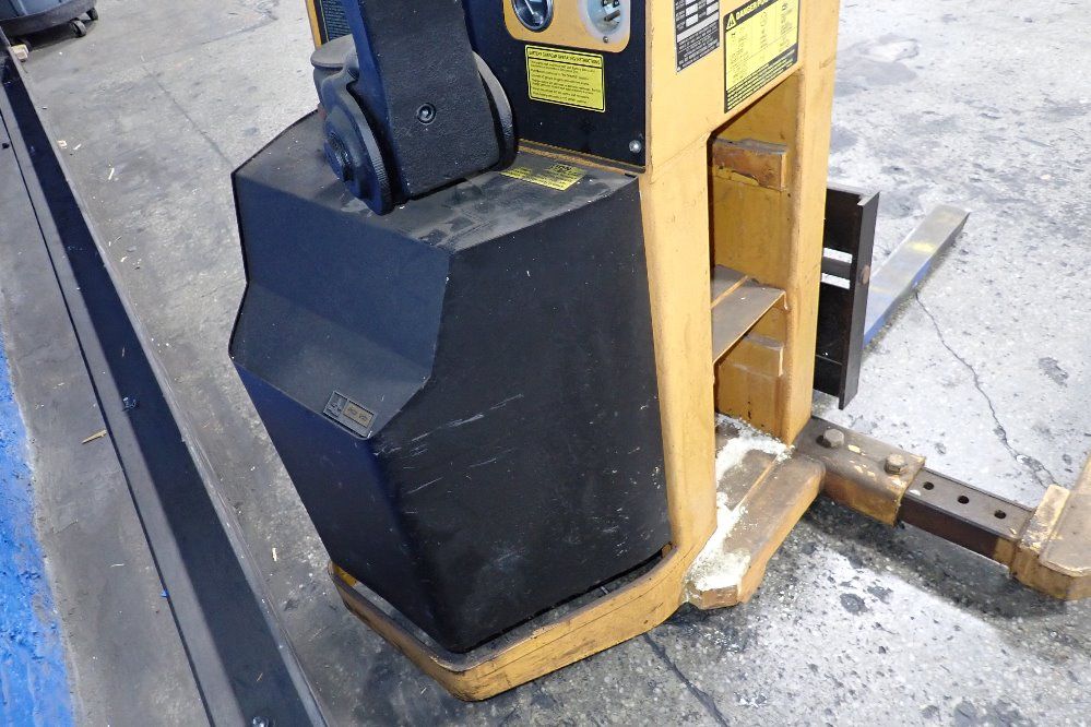 Used Big Joe Electric Straddle Lift | HGR Industrial Surplus