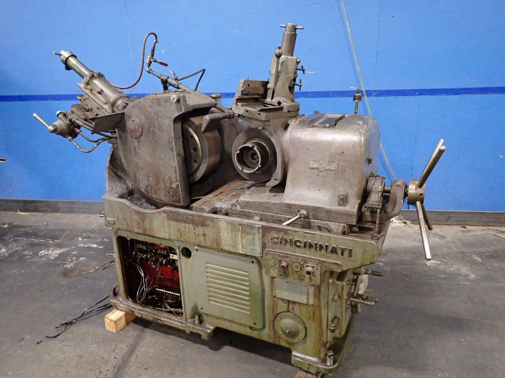 Used Cincinnati Centerless Grinder | HGR Industrial Surplus