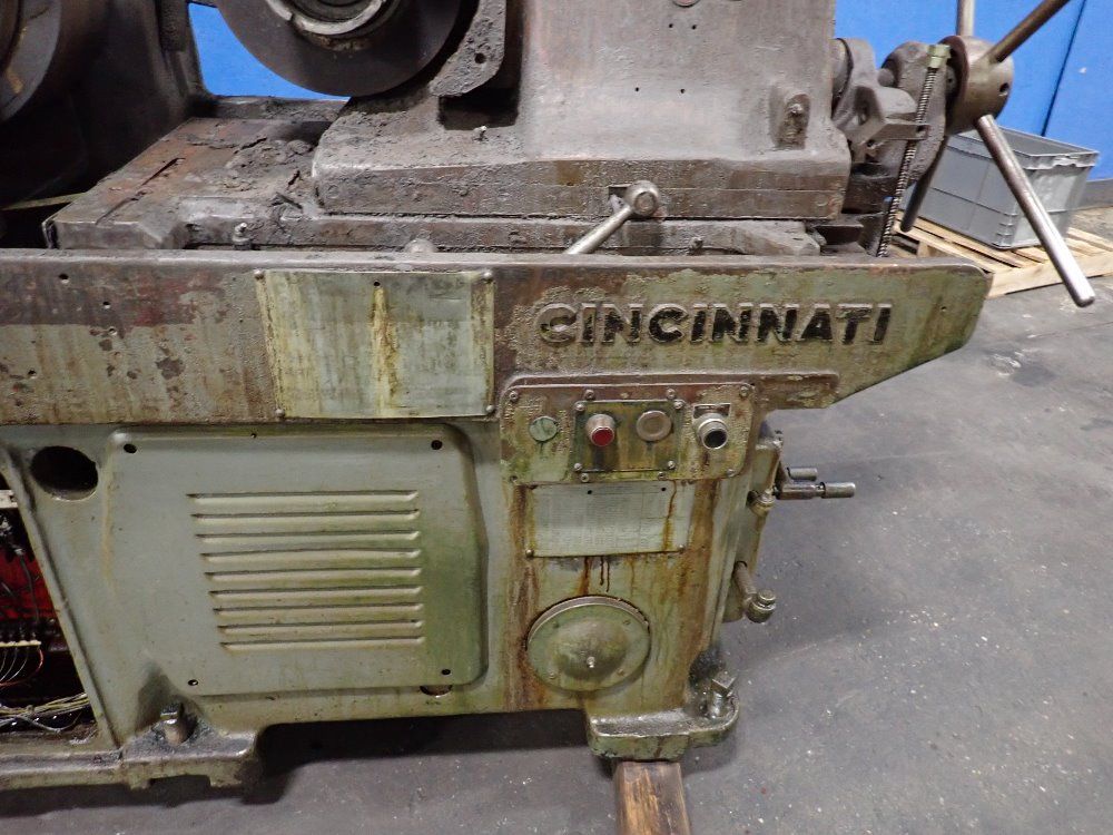 Used Cincinnati Centerless Grinder | HGR Industrial Surplus