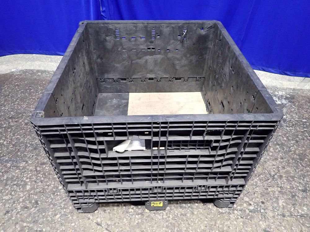 Used Collapsible Plastic Crate | HGR Industrial Surplus