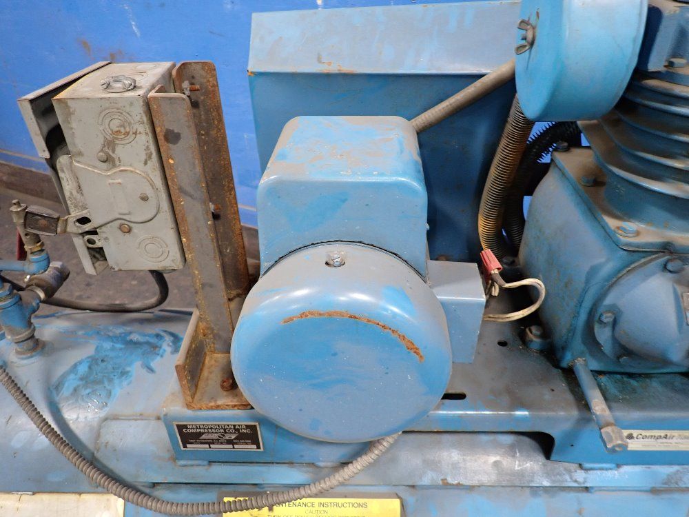 Used Compair Air Compressor | HGR Industrial Surplus