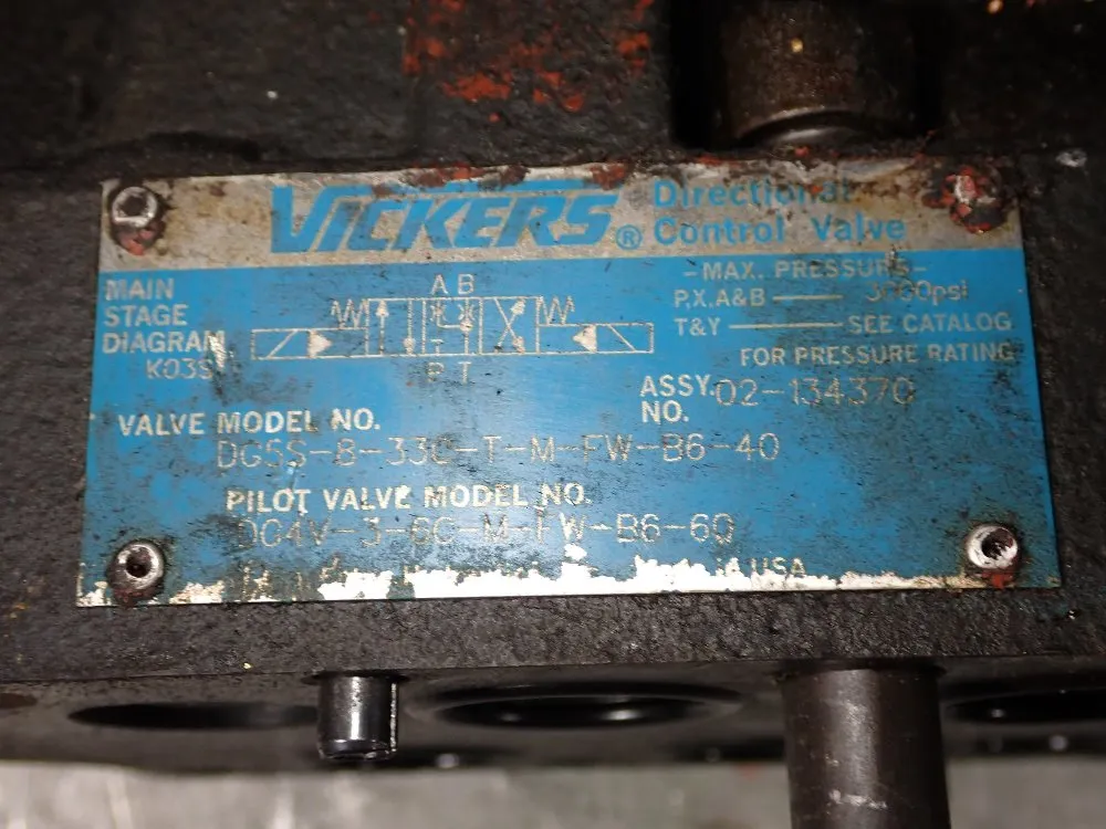 Used Vickers Valve Block | HGR Industrial Surplus