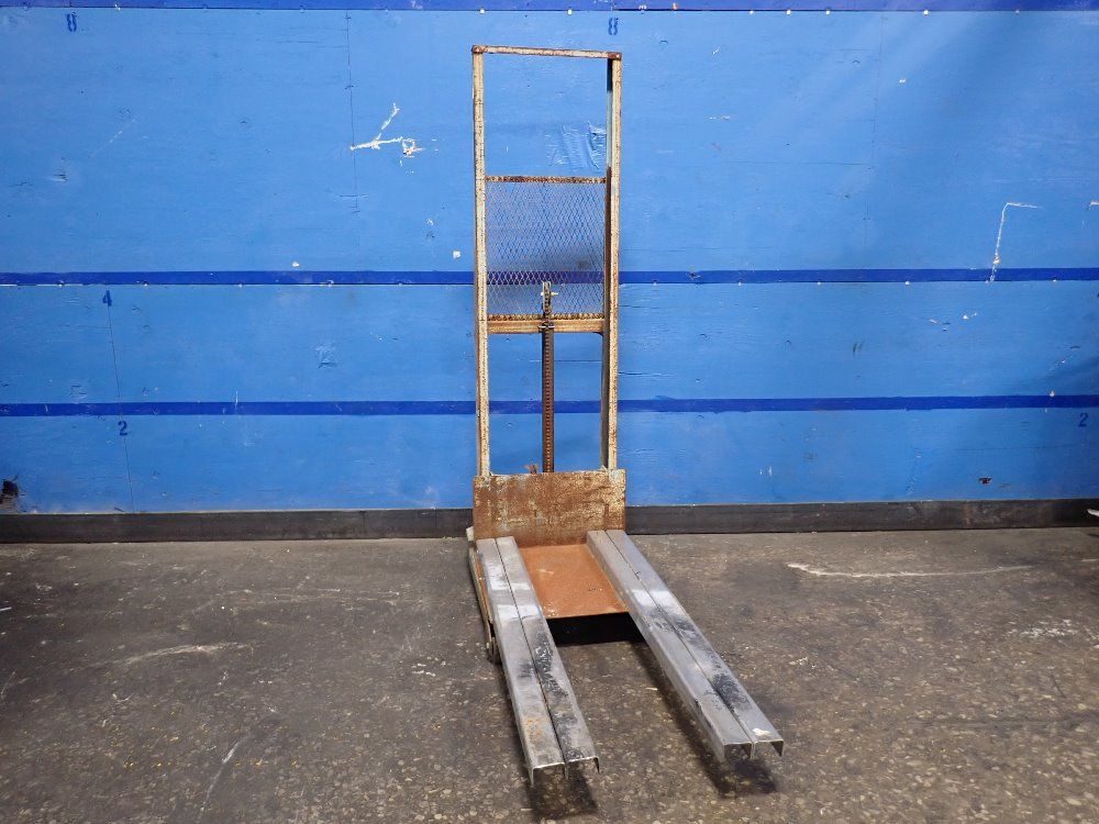 Used Hercules Lift | HGR Industrial Surplus