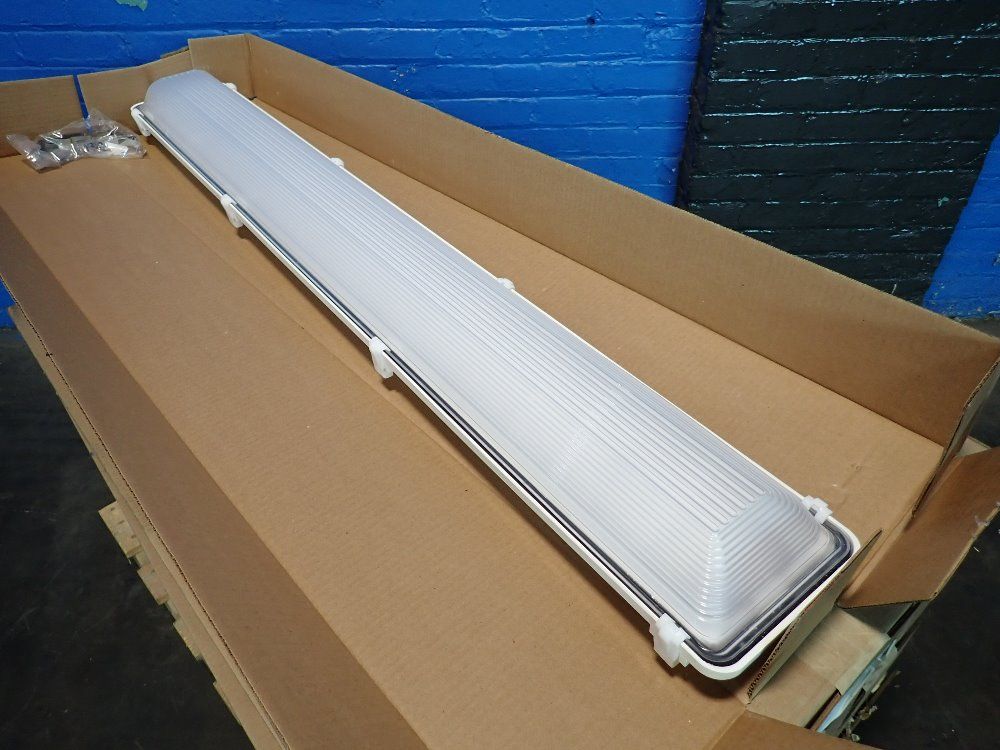 Used Hubbell Light Fixtures | HGR Industrial Surplus