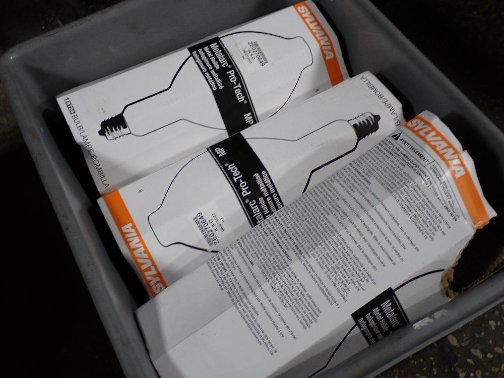 Used Sylvania Light Bulbs | HGR Industrial Surplus