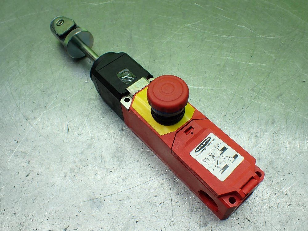 Used Banner Rope Pull Emergency Stop | HGR*24