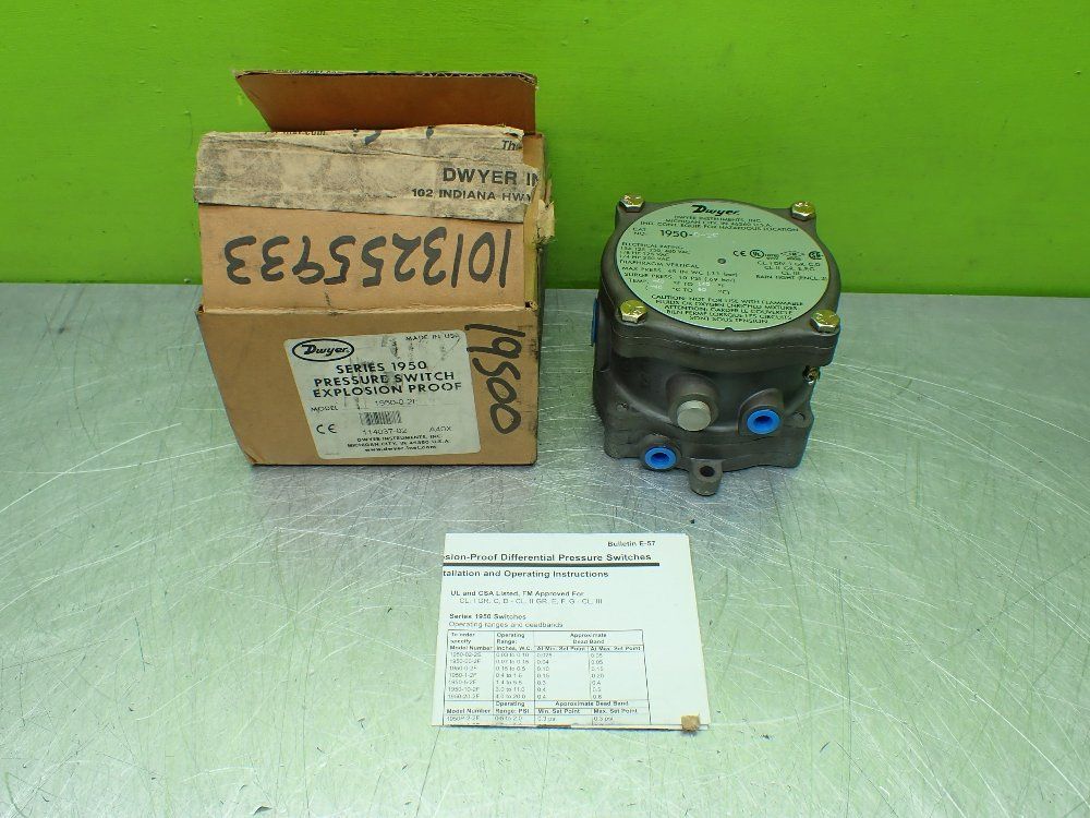 Used Dwyer Explosion Proof Pressure Switch. | HGR*24